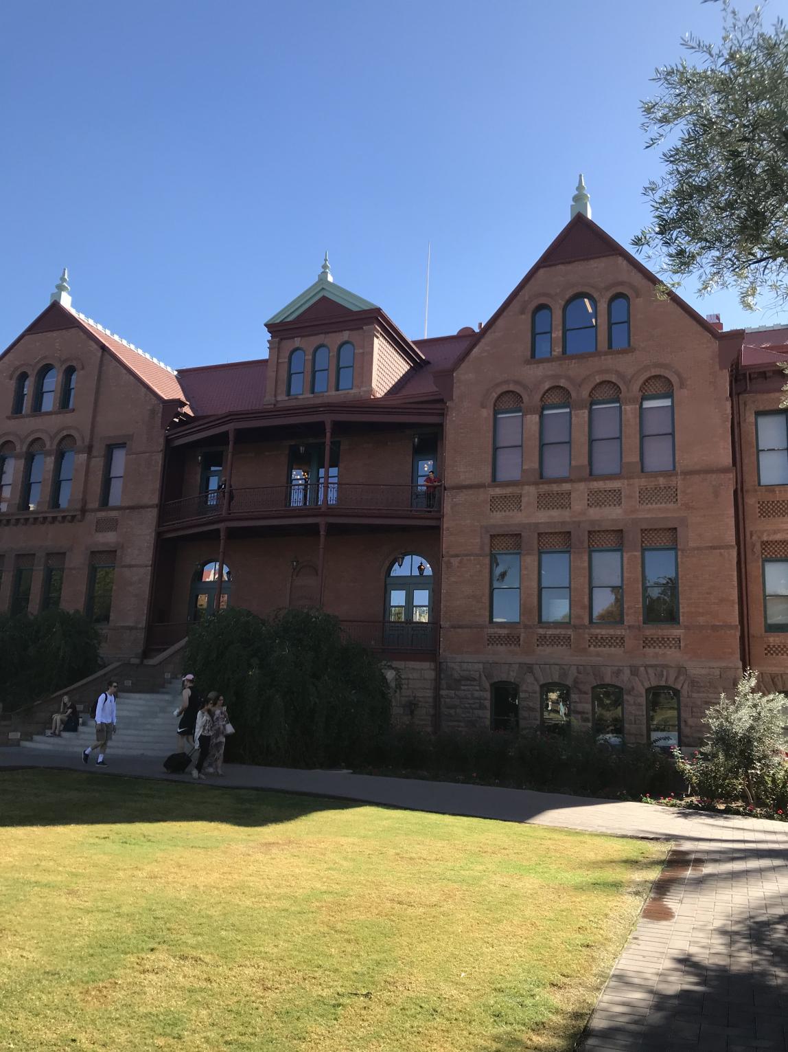 Program: Investigation Overseas Roger Williams College